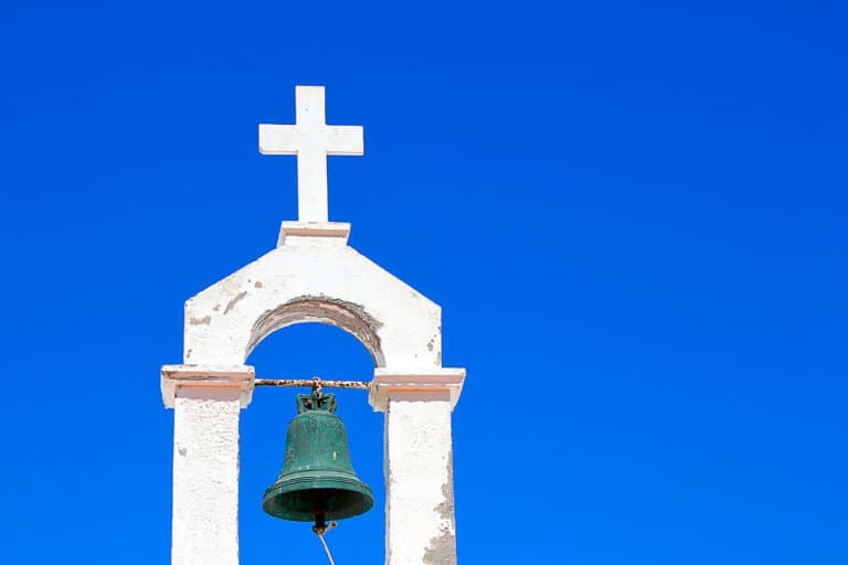 ¿Qué significan los símbolos y signos para los católicos? | Desde la Fe