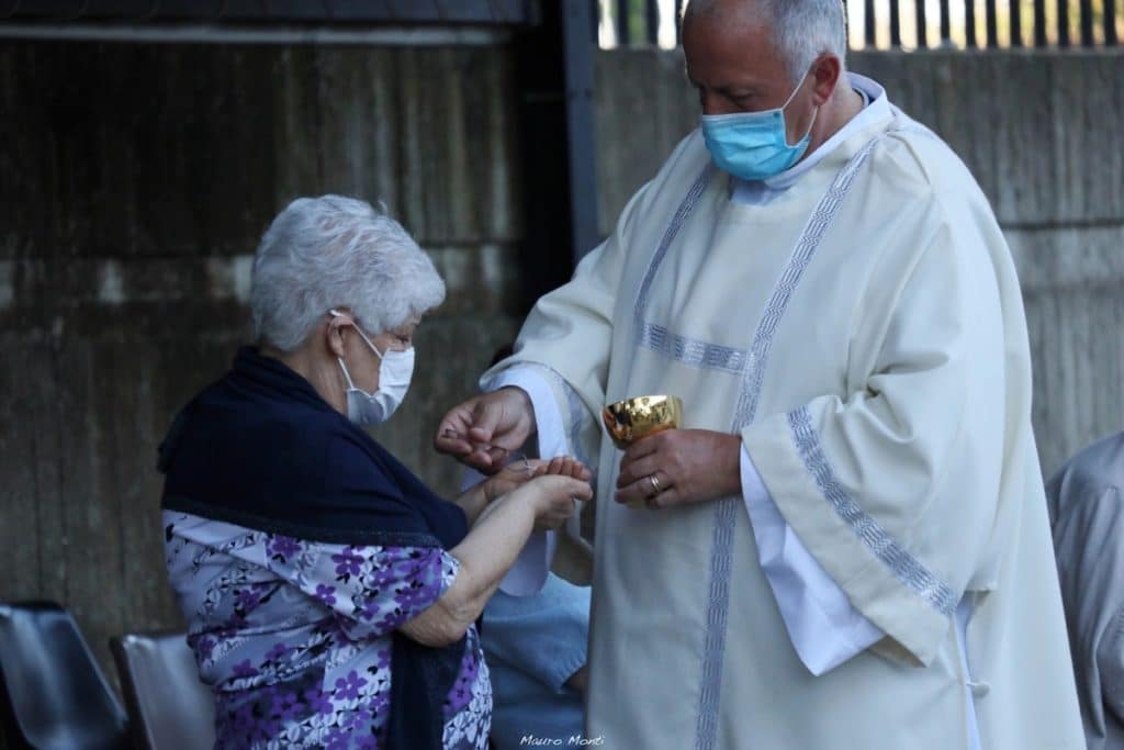 ¿Cómo comulgar correctamente?