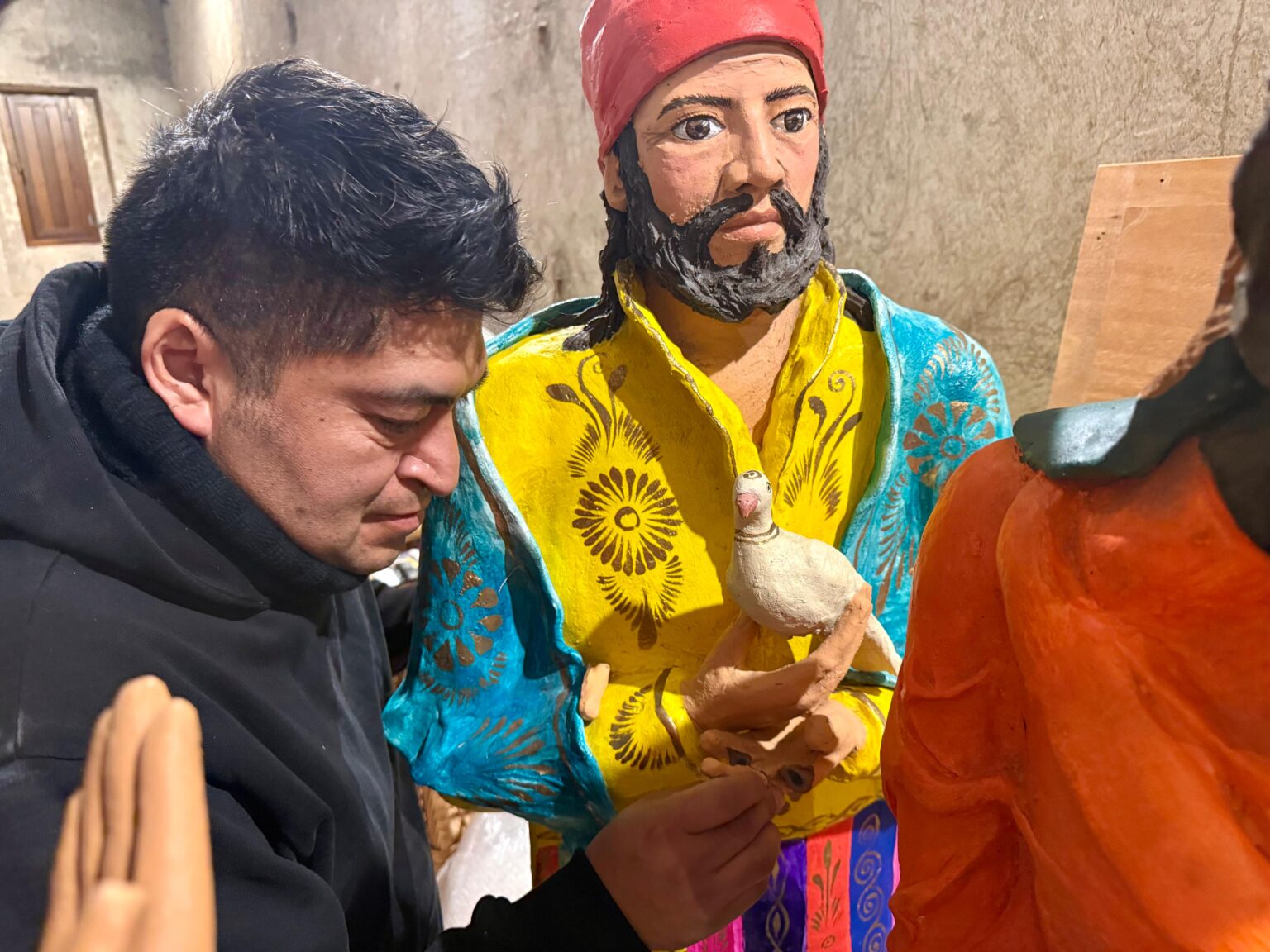 De Metepec a Castel Gandolfo: mexicanos restauran el Pesebre de Borgo ...